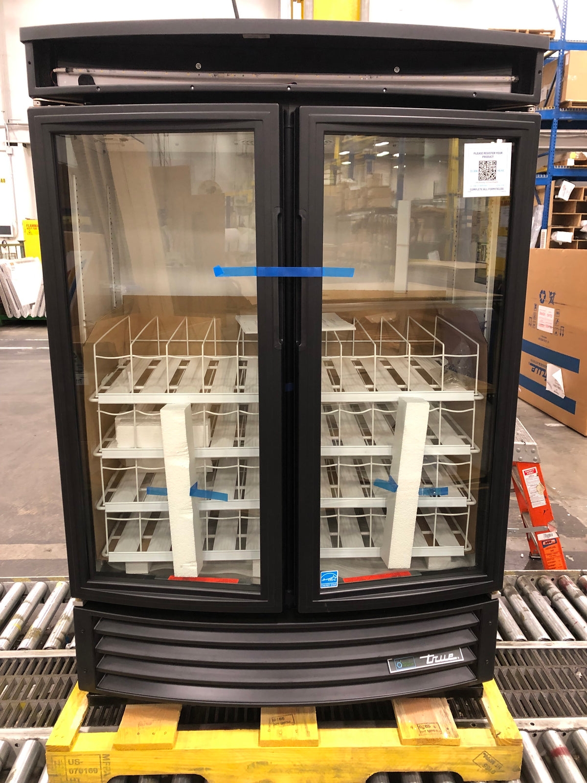 Scratch & Dent True® GDM-35SL-RF-HC-LD Slim-Line Refrigerator — True Outlet